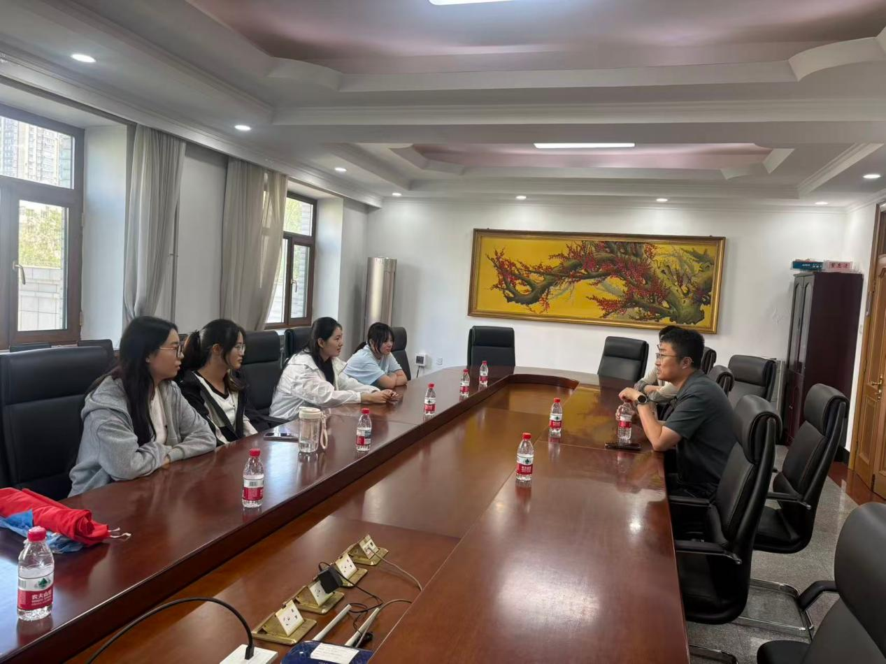 心系在外学子 我院开展实习学生慰问活动