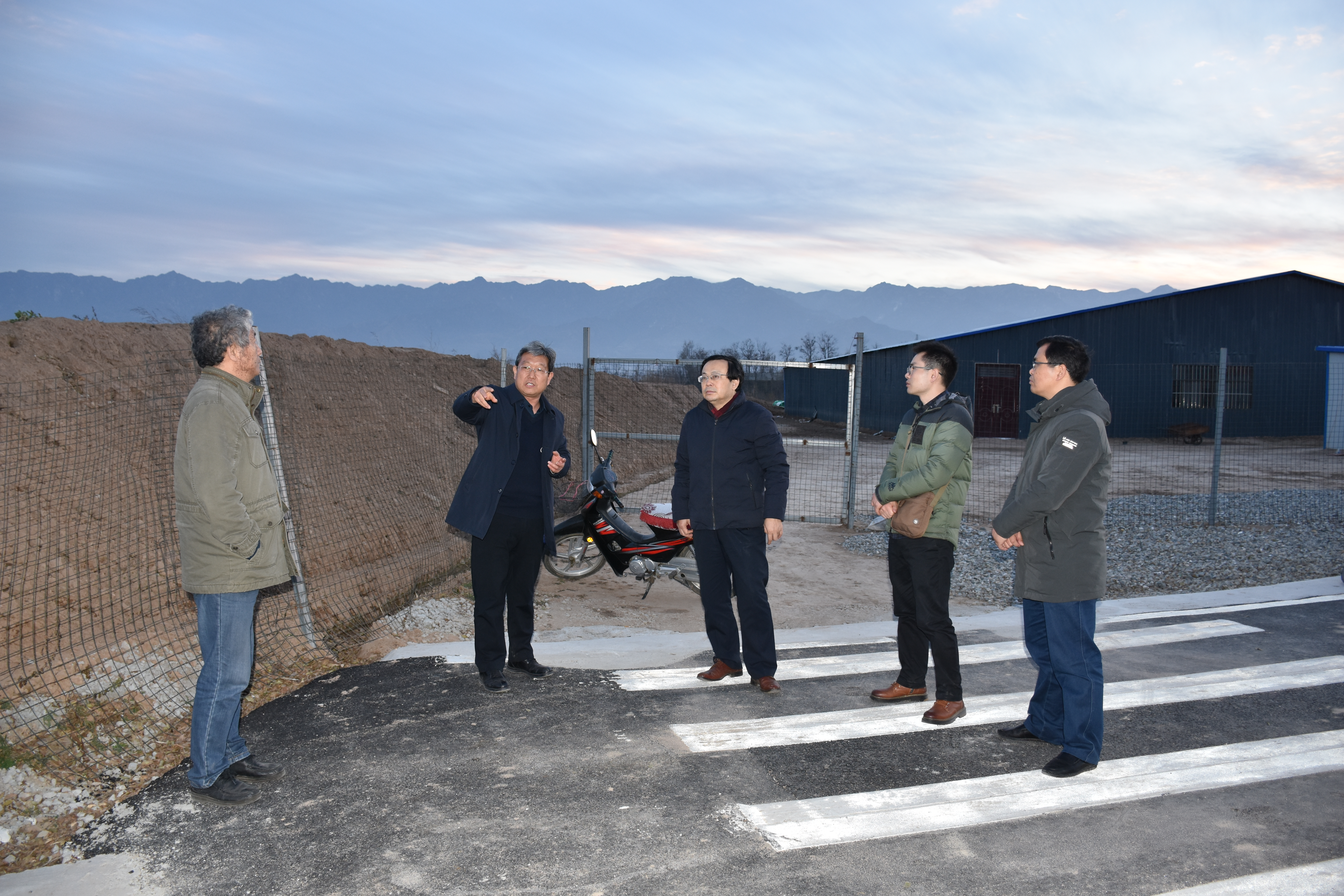 李雪山一行赴三门峡调研指导考古实习工作